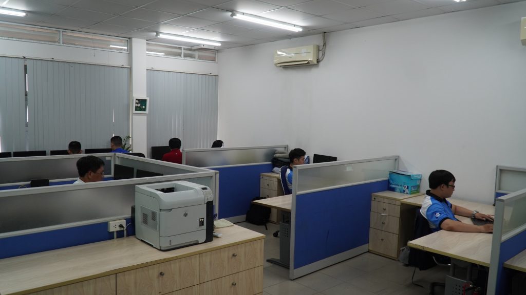 Careers - High Performance Computing Center (HCMUT VNUHCM)